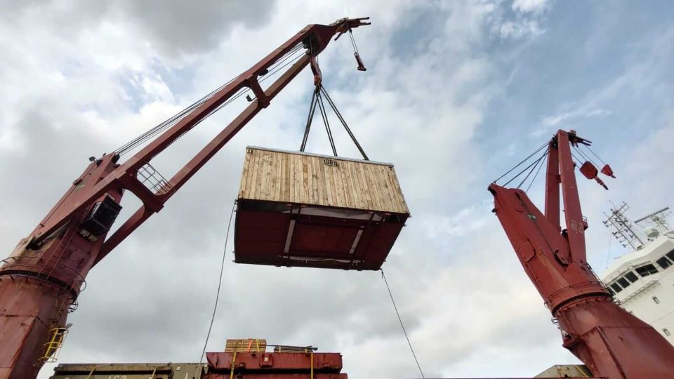 Solutions | Fracht Group